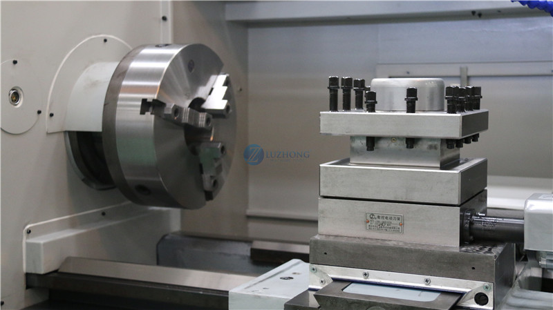 Large Spindle CNC Pipe Threading Lathe QK1319 Big Hole Pipe Threading Lathe